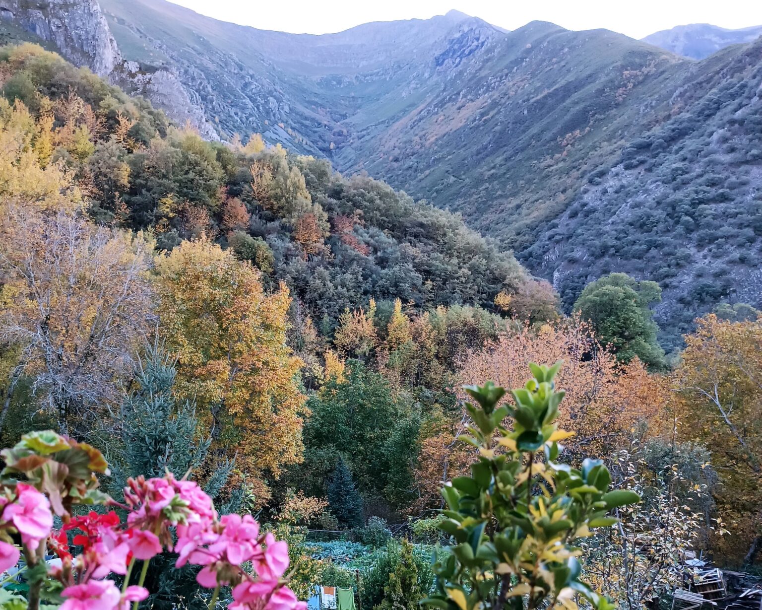 Qué ver en Peñalba de Santiago. El Bierzo (León) - Ando y Reando