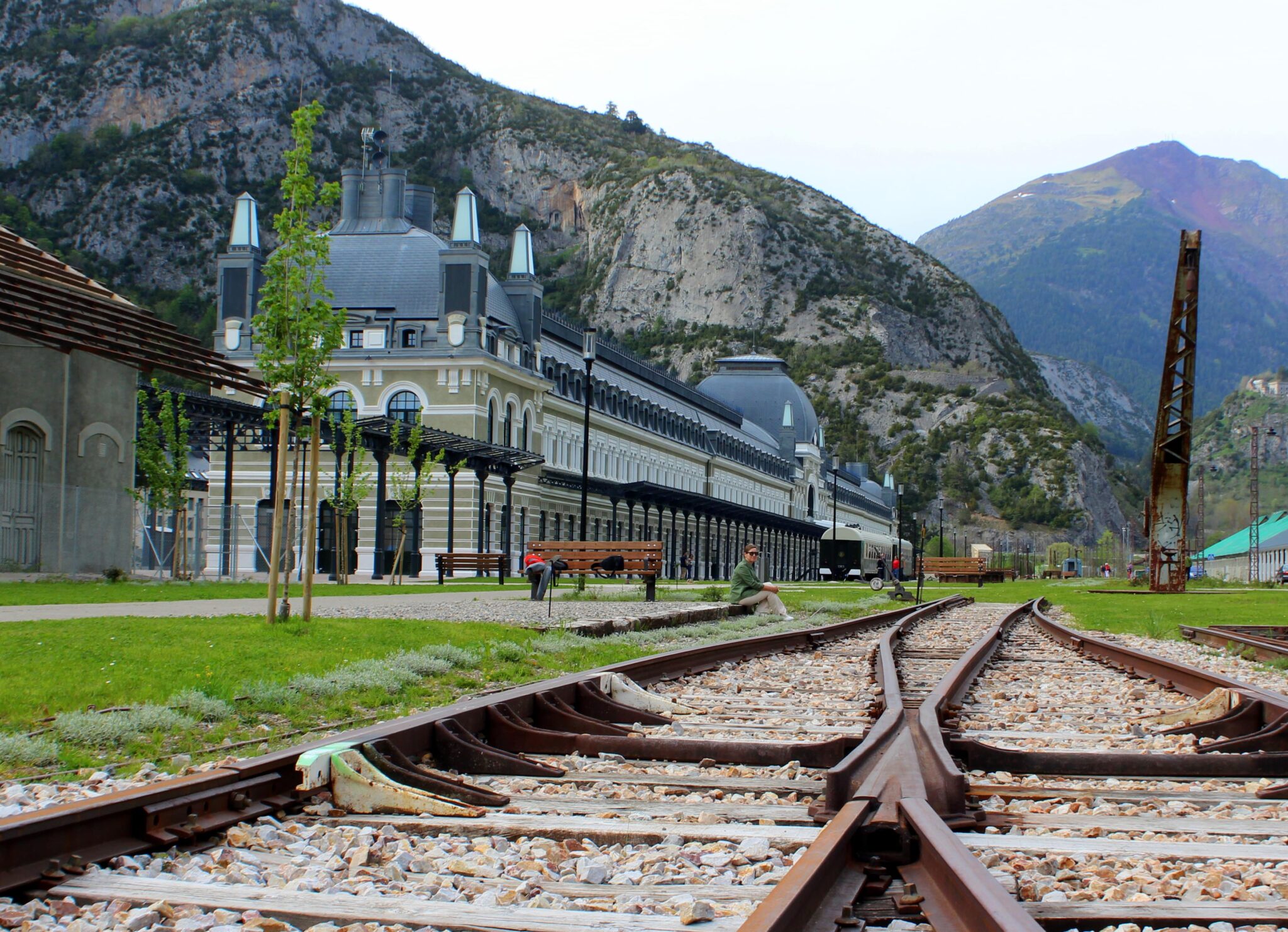 Estación Internacional Canfranc. Visitas (Huesca) - Ando y Reando
