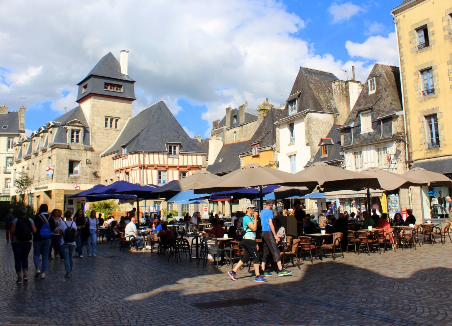 Qué ver en Quimper y alrededores. Bretaña - Ando y Reando